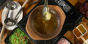 Naan si Thai Isaan style hot pot - น่านสิ หมูจุ่ม by @waybeyondpadthai ...